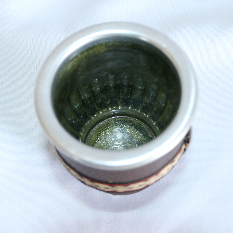 Pot à maté en verre et cuir